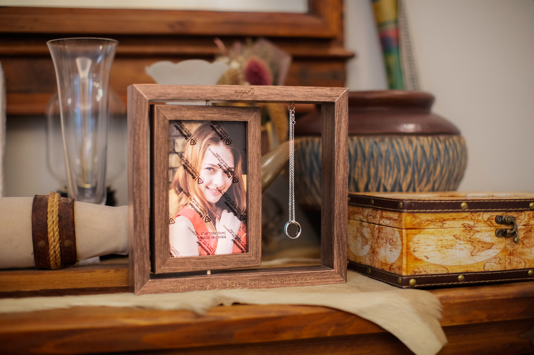 Apart.sg | Keepsake Jewellery | Human Ashes | Pet Ashes | Singapore
